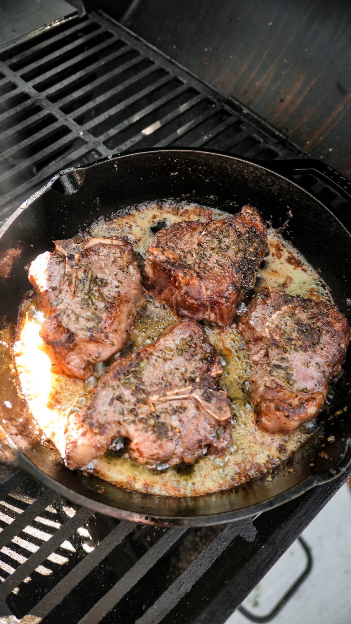 Herb Buttered Lamb Chops - Char-Griller
